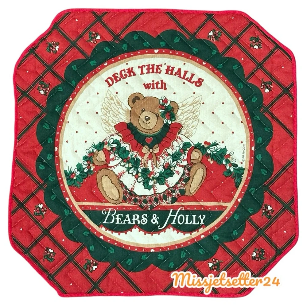 Holiday | Set Of 5 Vintage Holiday Red And Green Bear And Holly Cloth ...
